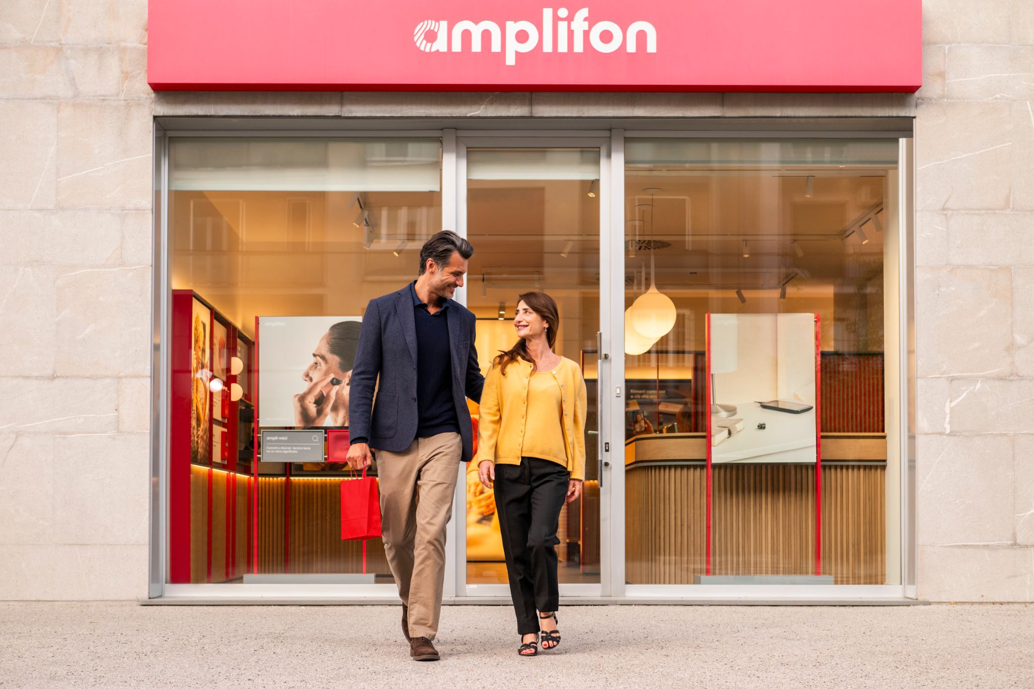Rinne & Weber test: procedure, interpretation & Co. | Amplifon AU
