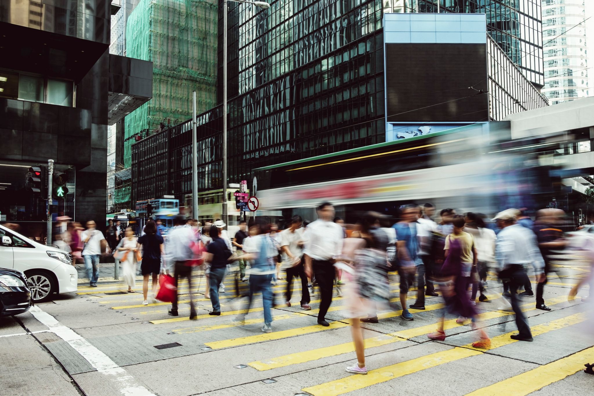 The Worlds Noisiest Places | Hearing Health Blog | Amplifon AU