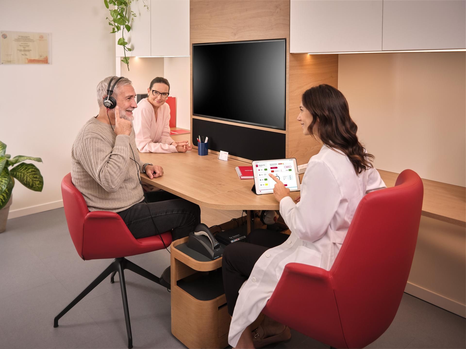 Australian Government Hearing Services Program | Amplifon AU