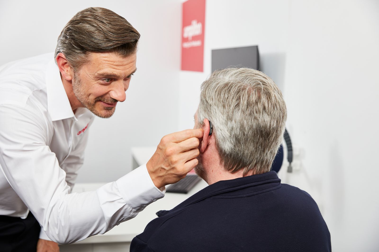 Why is the inside of my ear itchy? | Common causes & relief tips